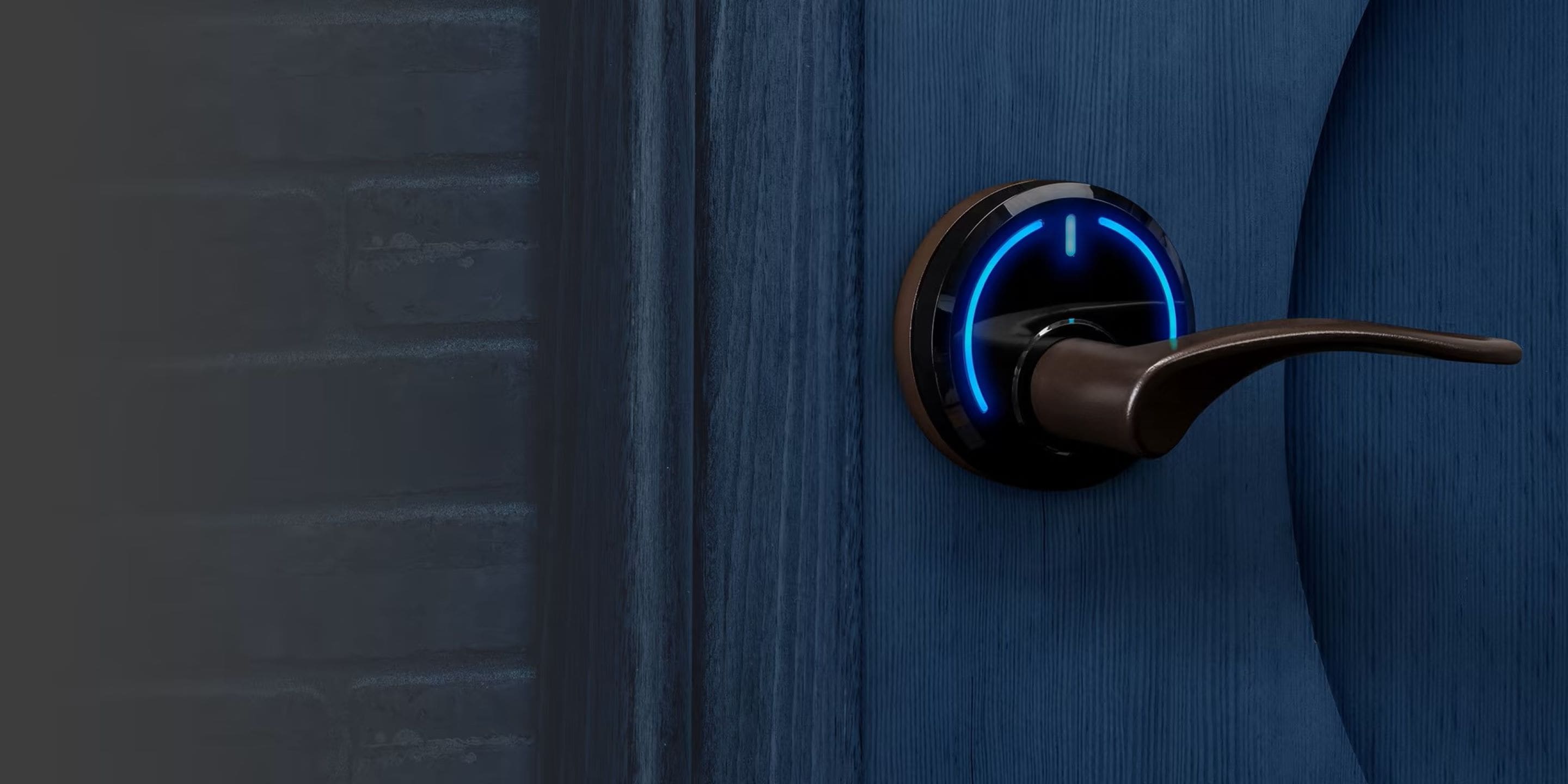 Serene™ Lock- Luxury Hotel Electronic Locking System | Onity